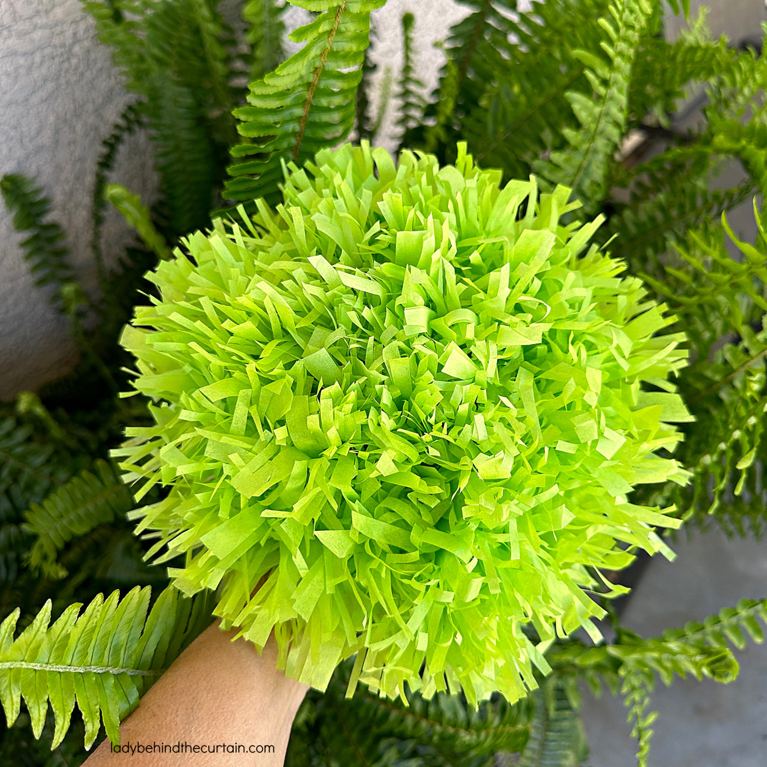 How to Make Fiesta Tissue Flowers