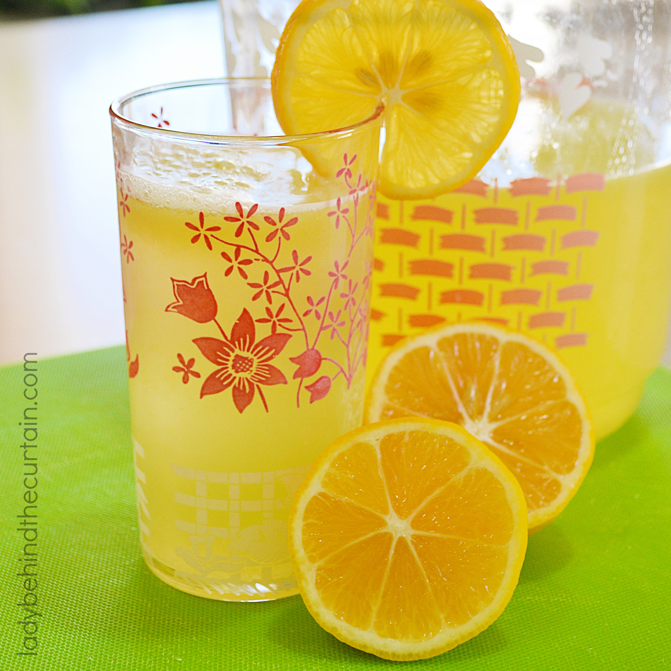 Myer Lemon Lemonade, homemade lemonade, easy summer recipe