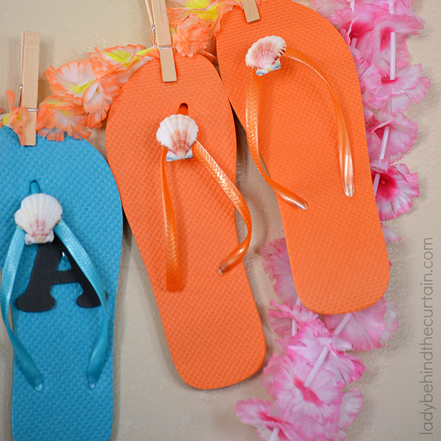 How to Make A Flip Flop Aloha Party Banner