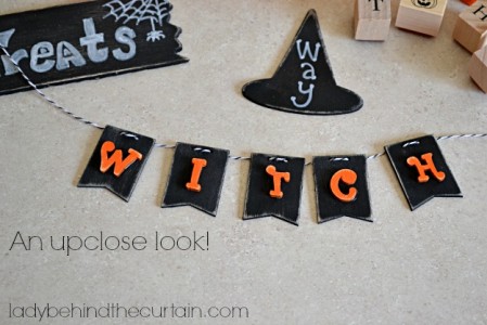 Witch Way To The Treats Halloween Sign