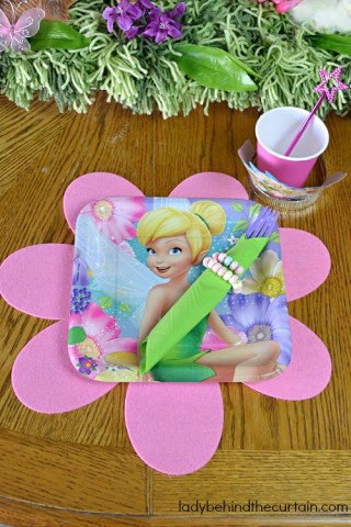 Tinker Bell Woodland Party Guest Table