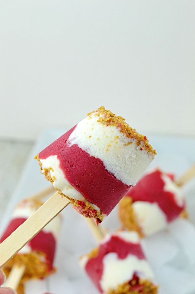 Berry Cream Crunch Pops