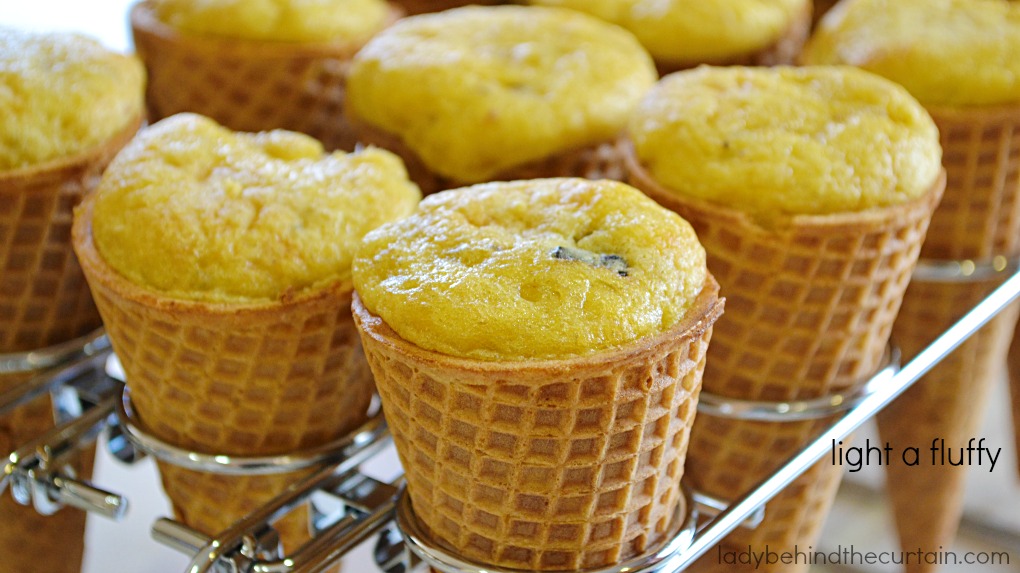 Banana Split Ice Cream Cone Cupcakes