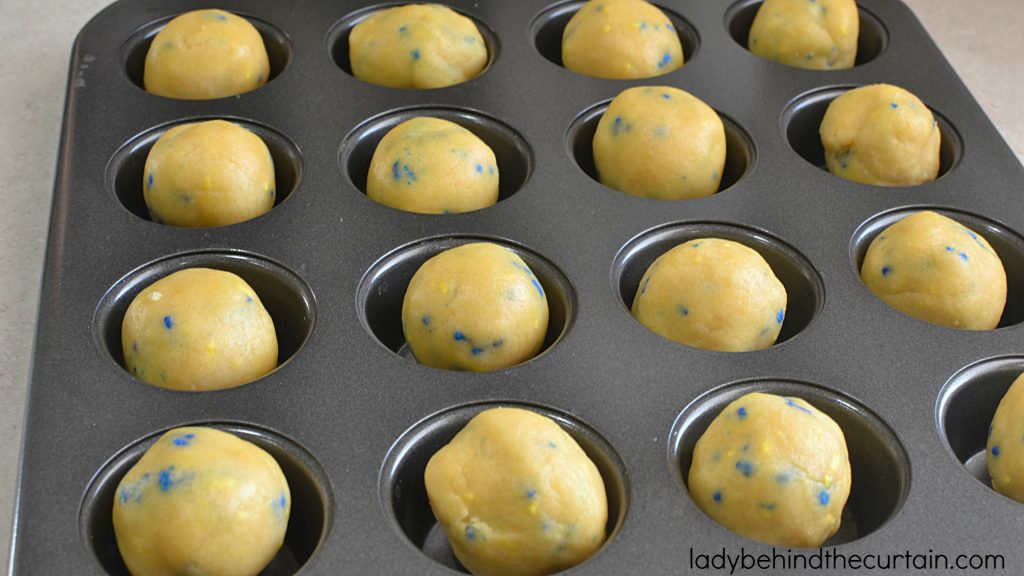 Finding Dory Cake Batter Pops