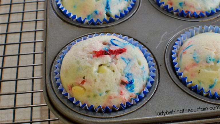 Raspberry Coconut Zinger Cupcakes