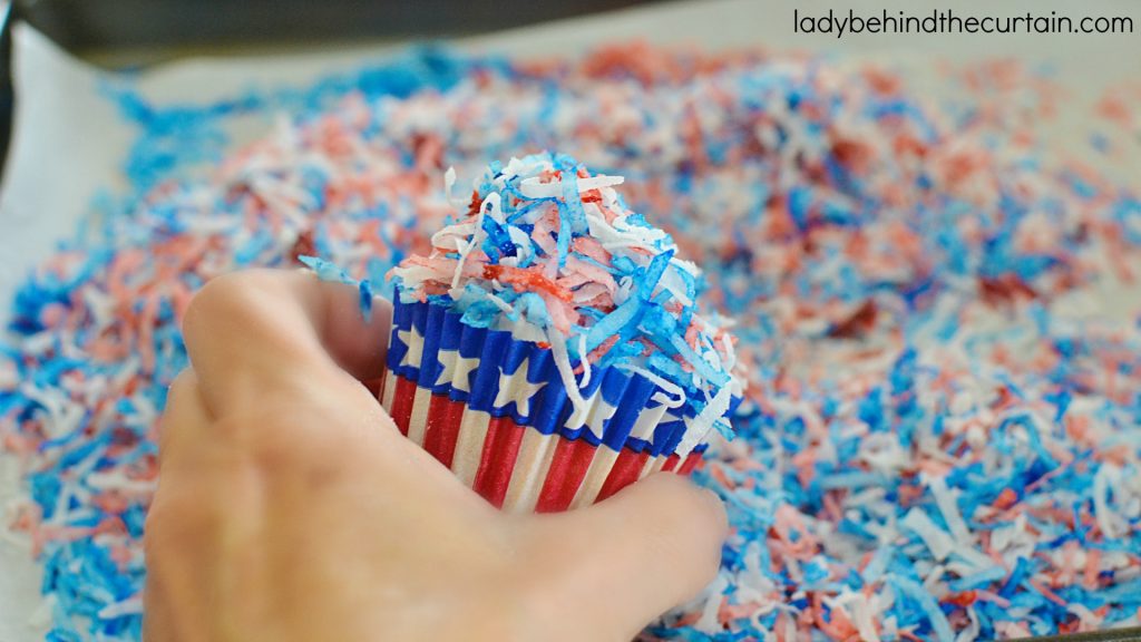 Raspberry Coconut Zinger Cupcakes