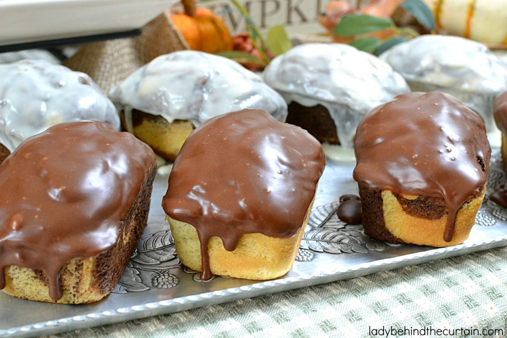Vanilla Chocolate Marble Mini Loaves