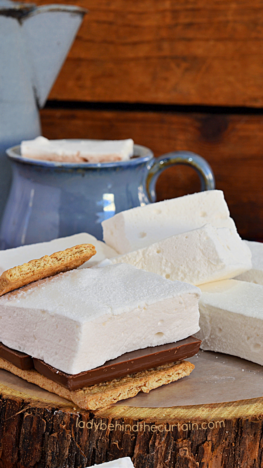 Homemade Fluffy Marshmallows - 12 Weeks of Christmas Candy