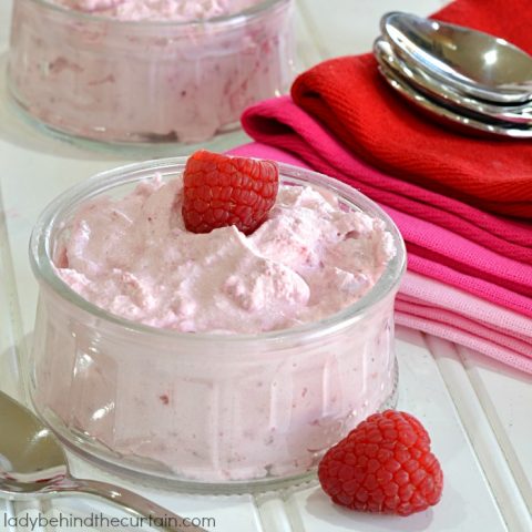 Fresh Raspberry Mousse, light dessert, easy dessert recipe