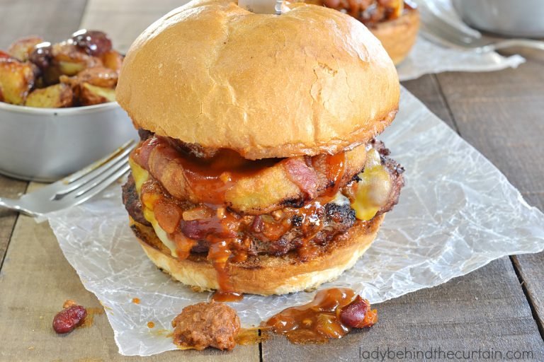 Loaded Chili Cheeseburgers