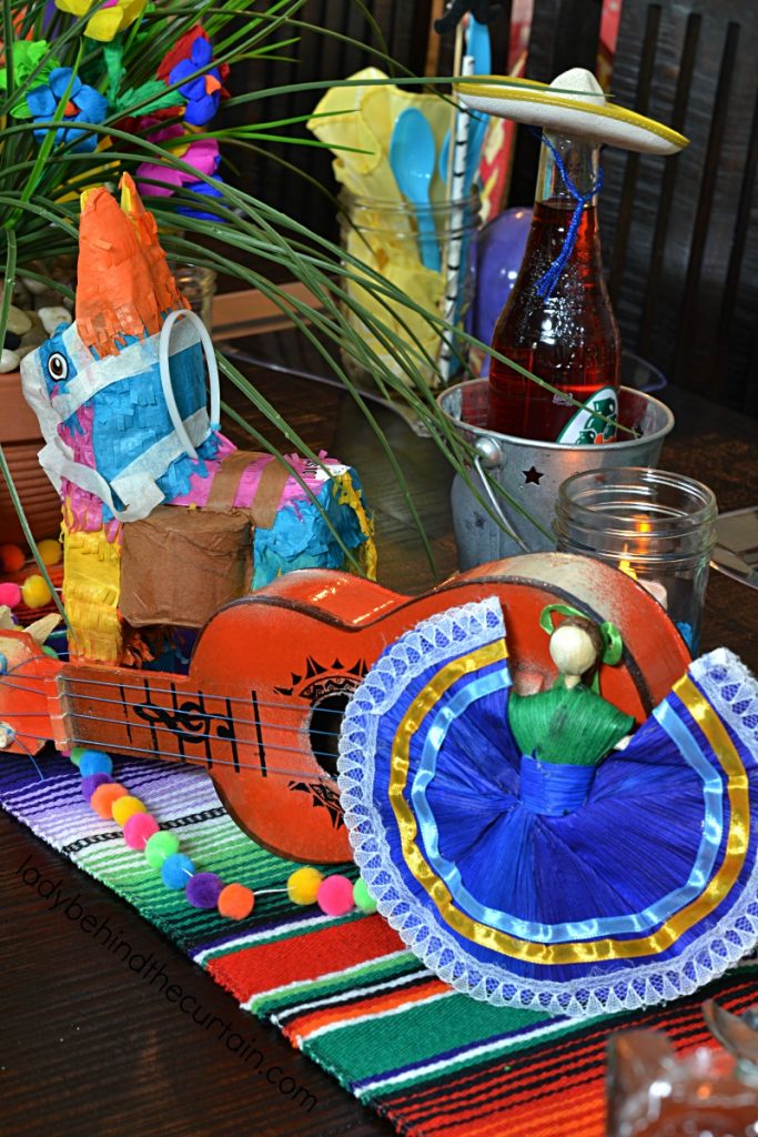 How to Create a Fun Colorful Fiesta Party Dinner Table