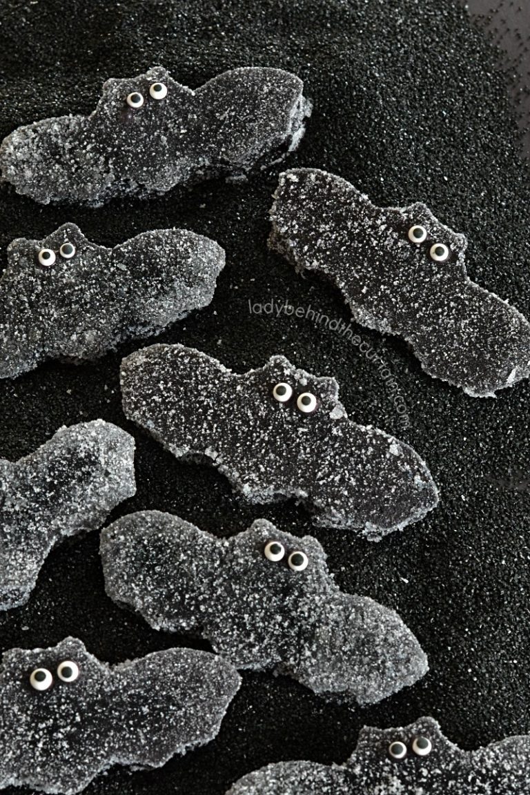 Easy To Make Halloween Bat Gumdrops