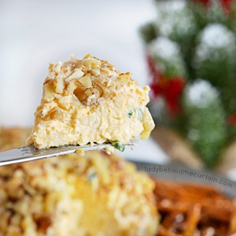 Easy Savory Holiday Cheese Ball