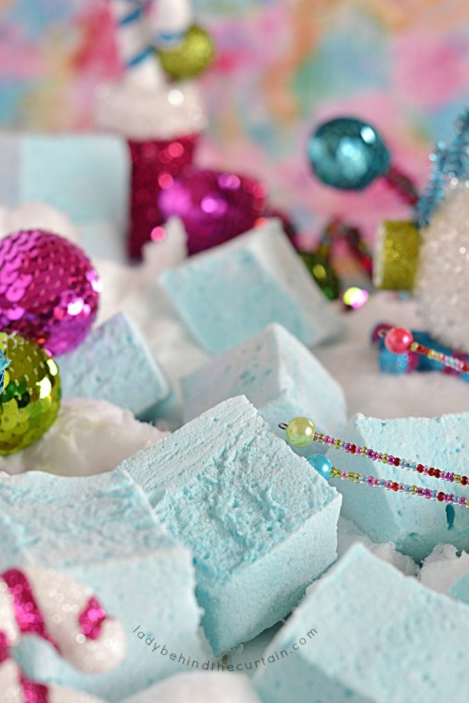 Easy to Make Homemade Cotton Candy Flavored Marshmallows