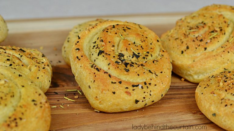 Mini Focaccia Rounds
