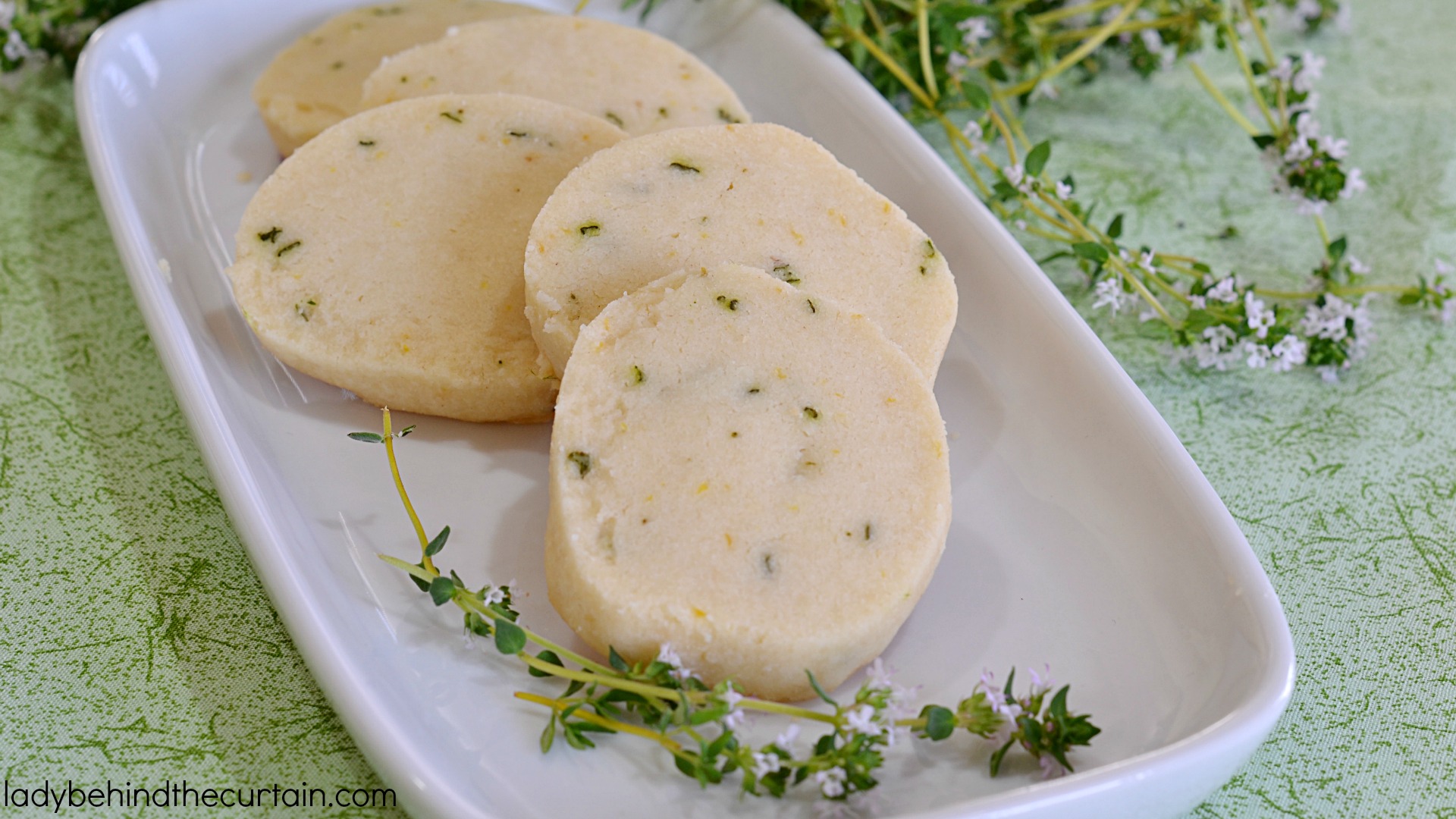 Lemon Thyme Shortbread Cookies