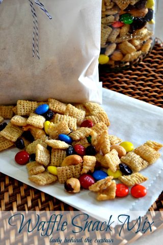 Waffle Snack Mix