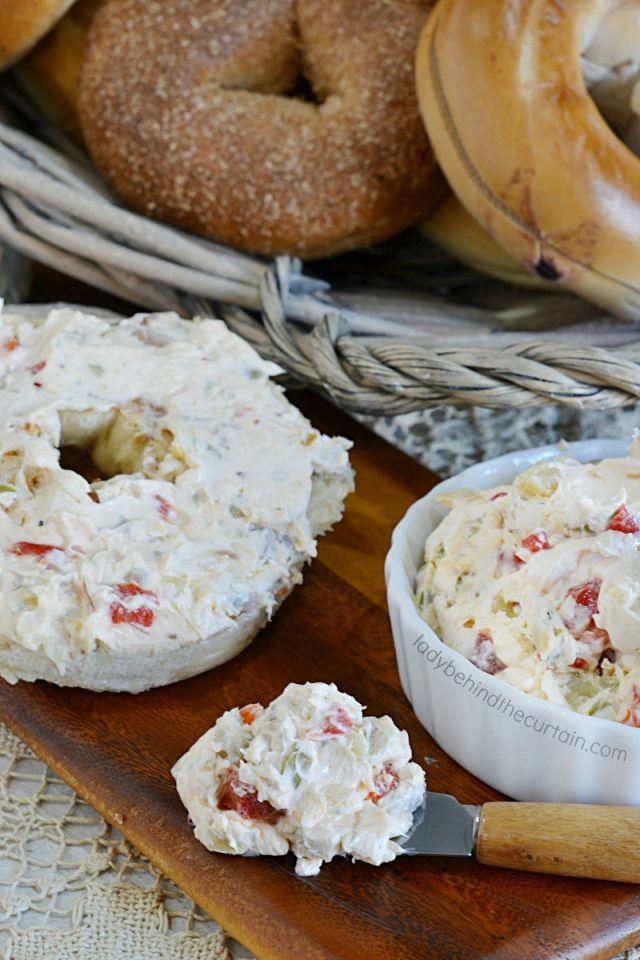 Tuscan Cream Cheese Spread