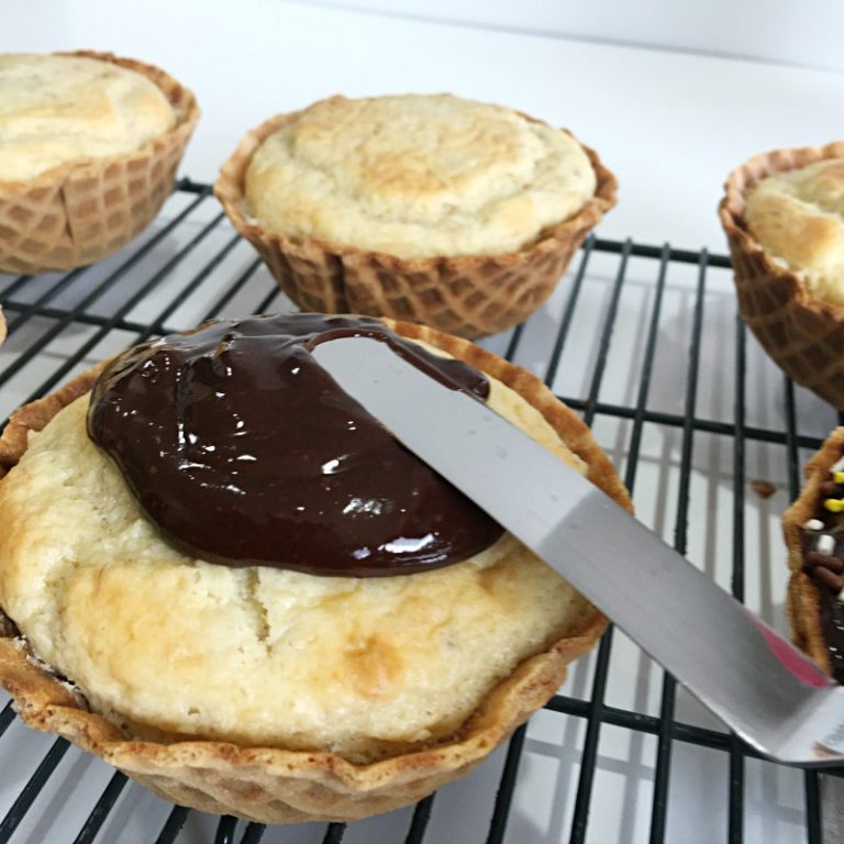 Semi Homemade Banana Split Mini Cakes