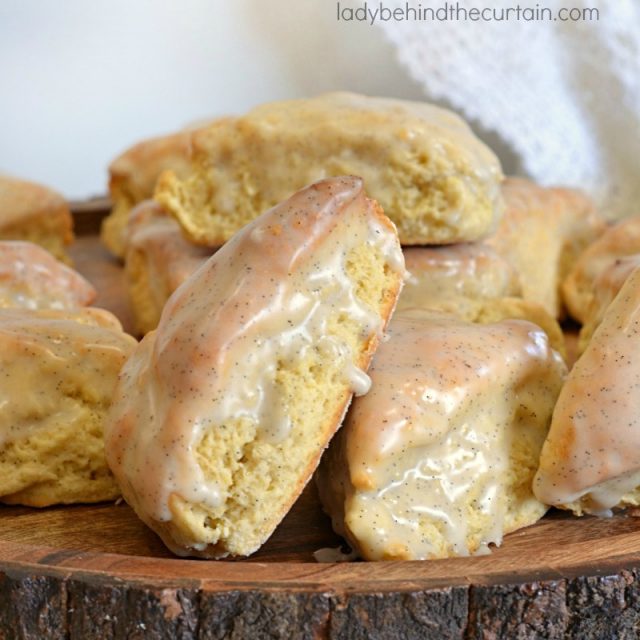 Copycat Starbucks Petite Vanilla Scones