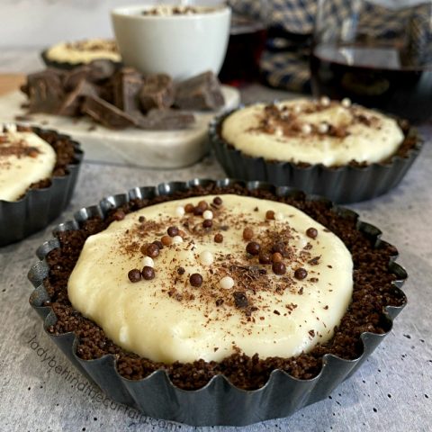 Chocolate Wine Ganache Mini Tarts