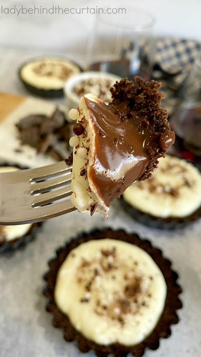 Chocolate Wine Ganache Mini Tarts