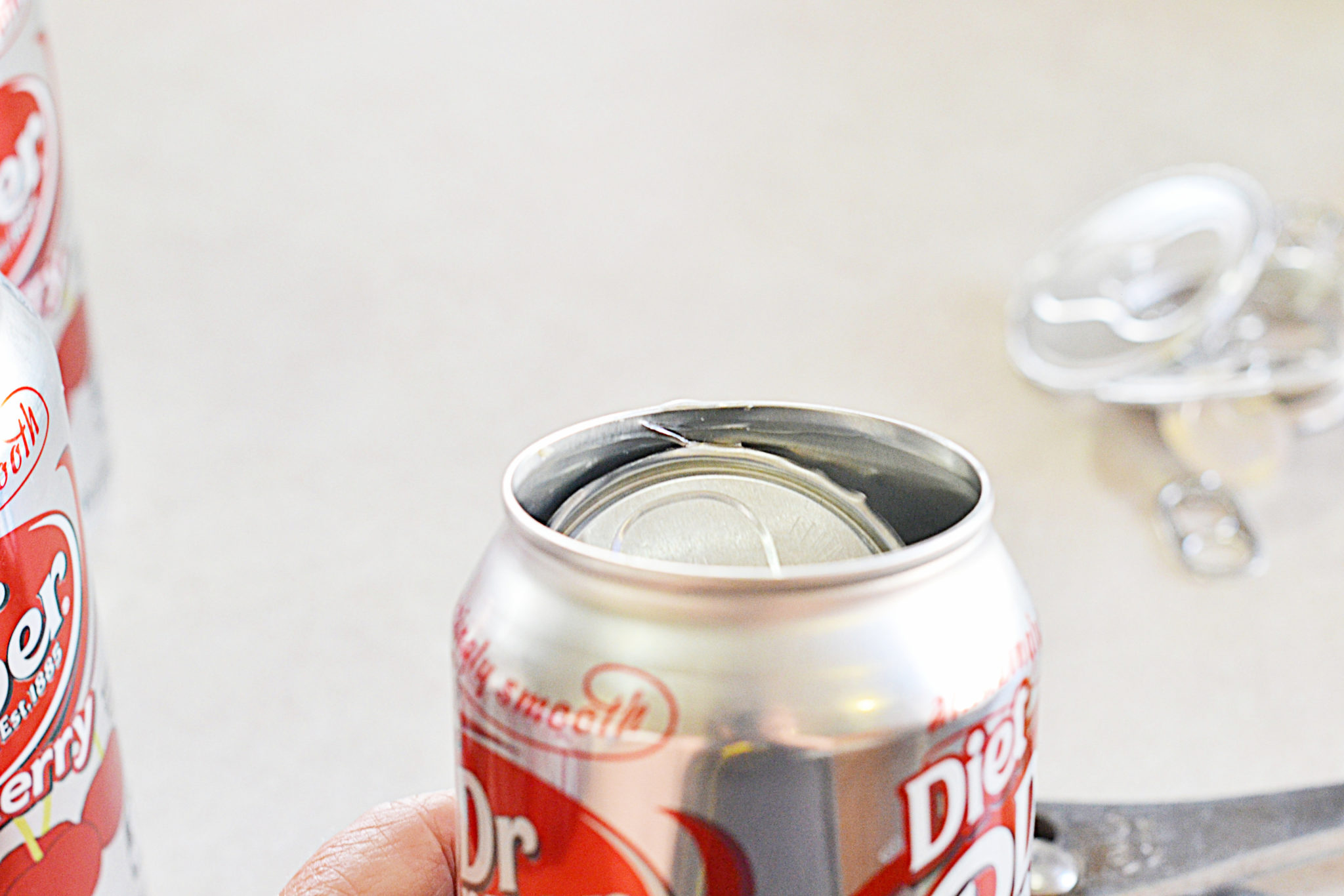 DIY Soda Can Drinking Cups