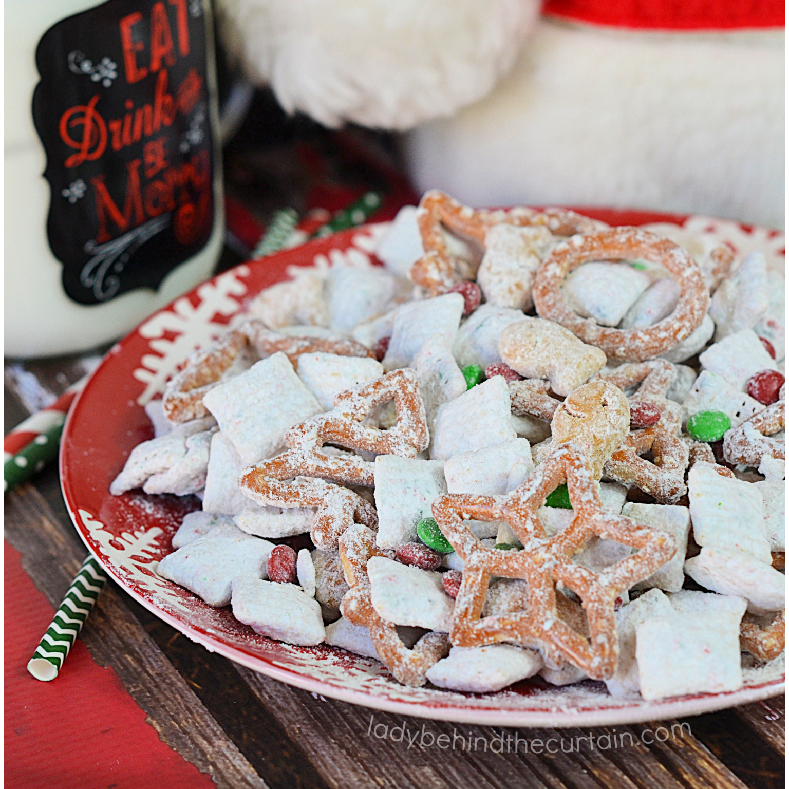 Christmas Sugar Cookie Puppy Chow