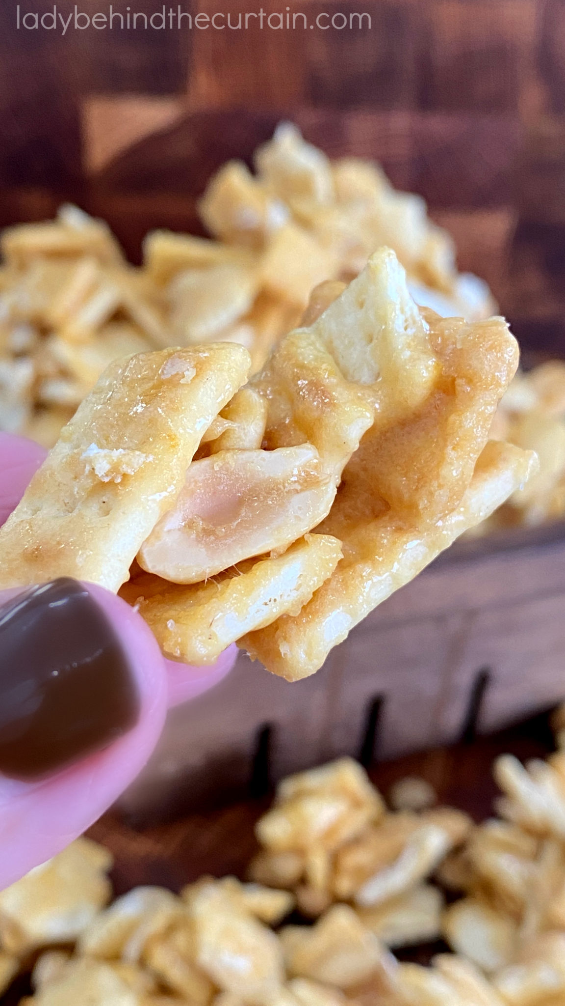 Old Fashioned Caramel Crackers