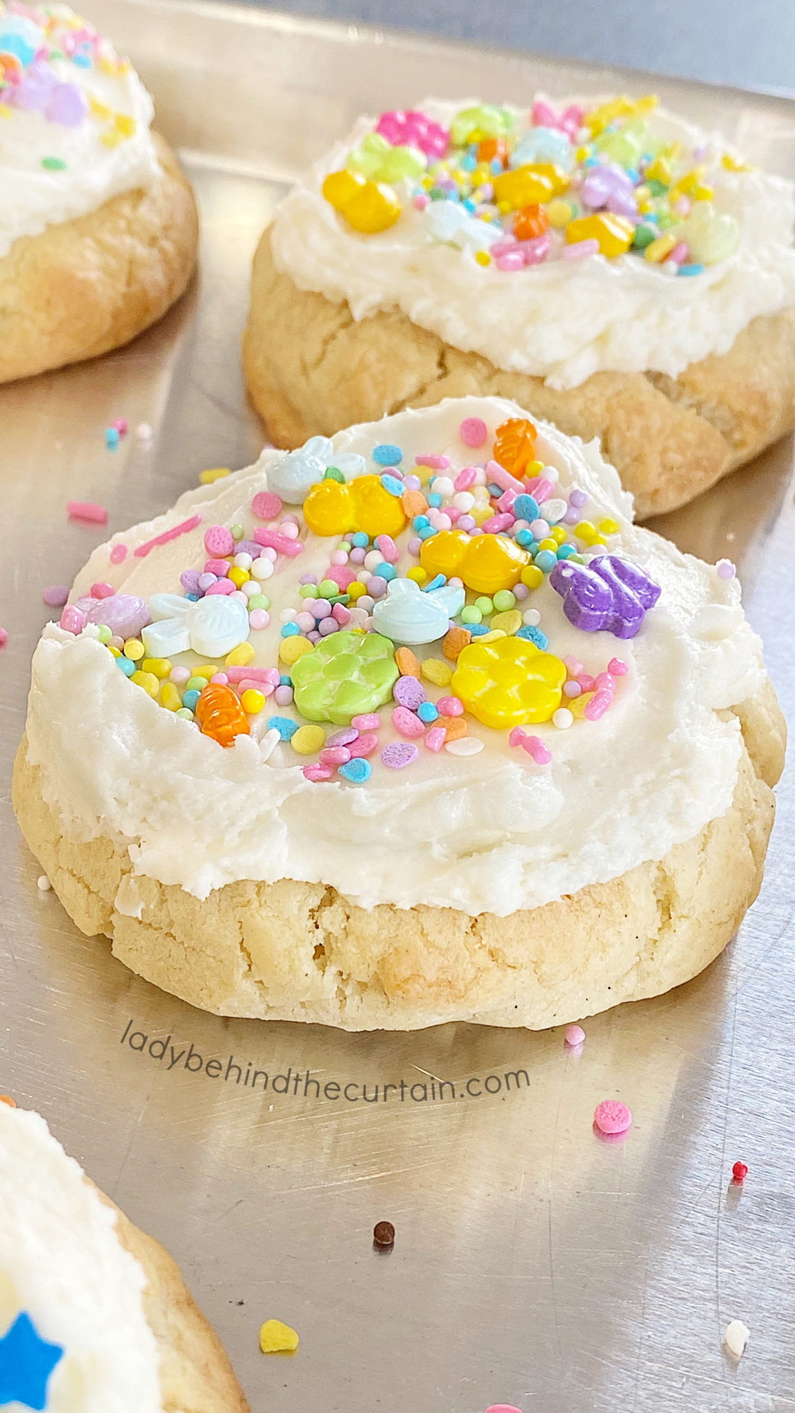 Large Thick Bakery Size Sugar Cookies Recipe