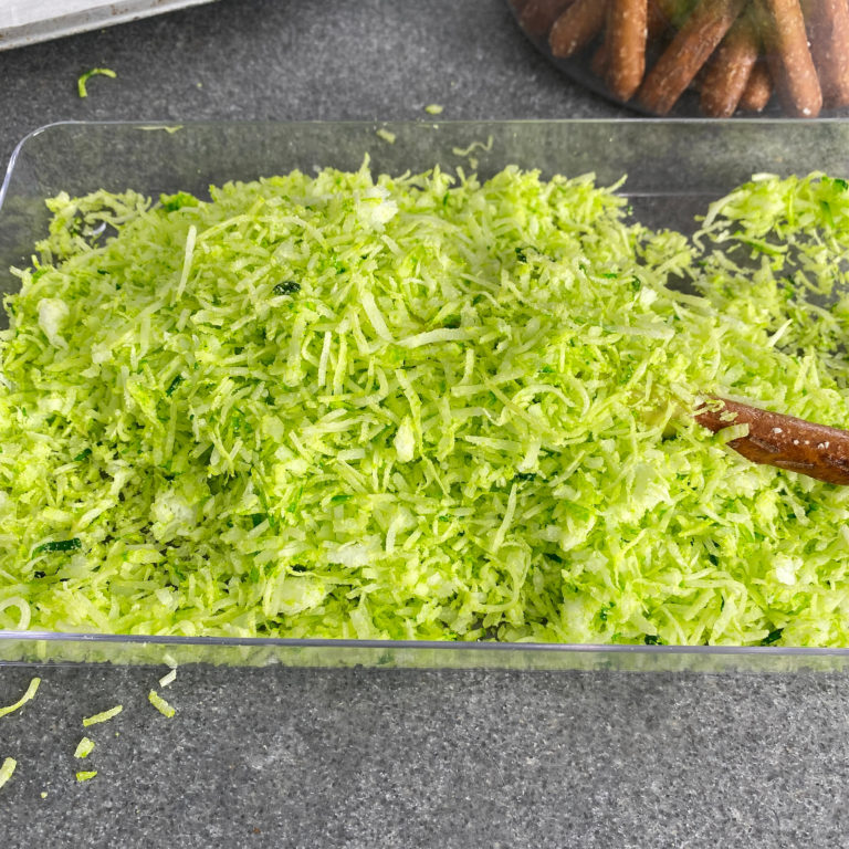 Two Easy To Make Decorated Easter Pretzels