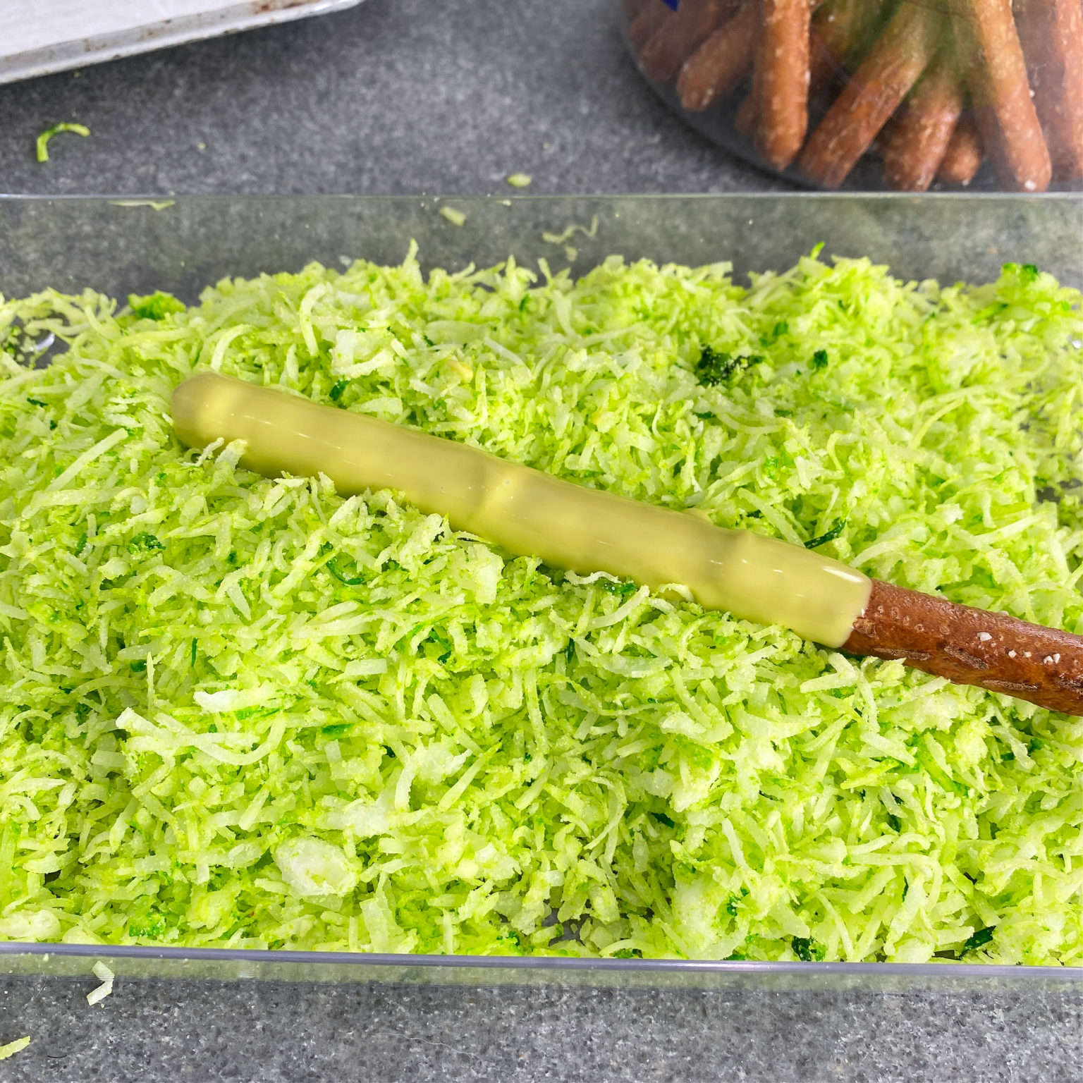 Two Easy To Make Decorated Easter Pretzels