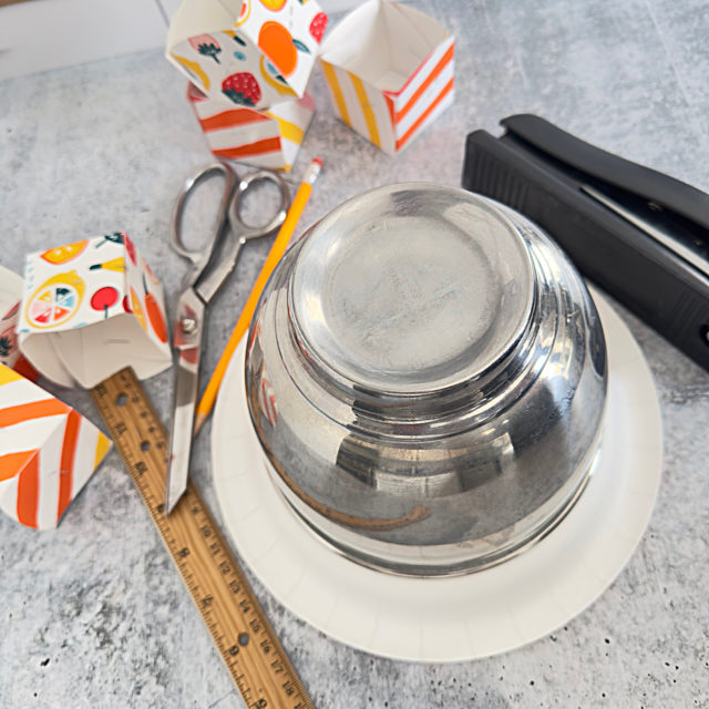 How to Make Party Food Containers from Paper Plates + Video