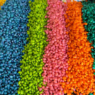 How to Dye Popcorn Kernels