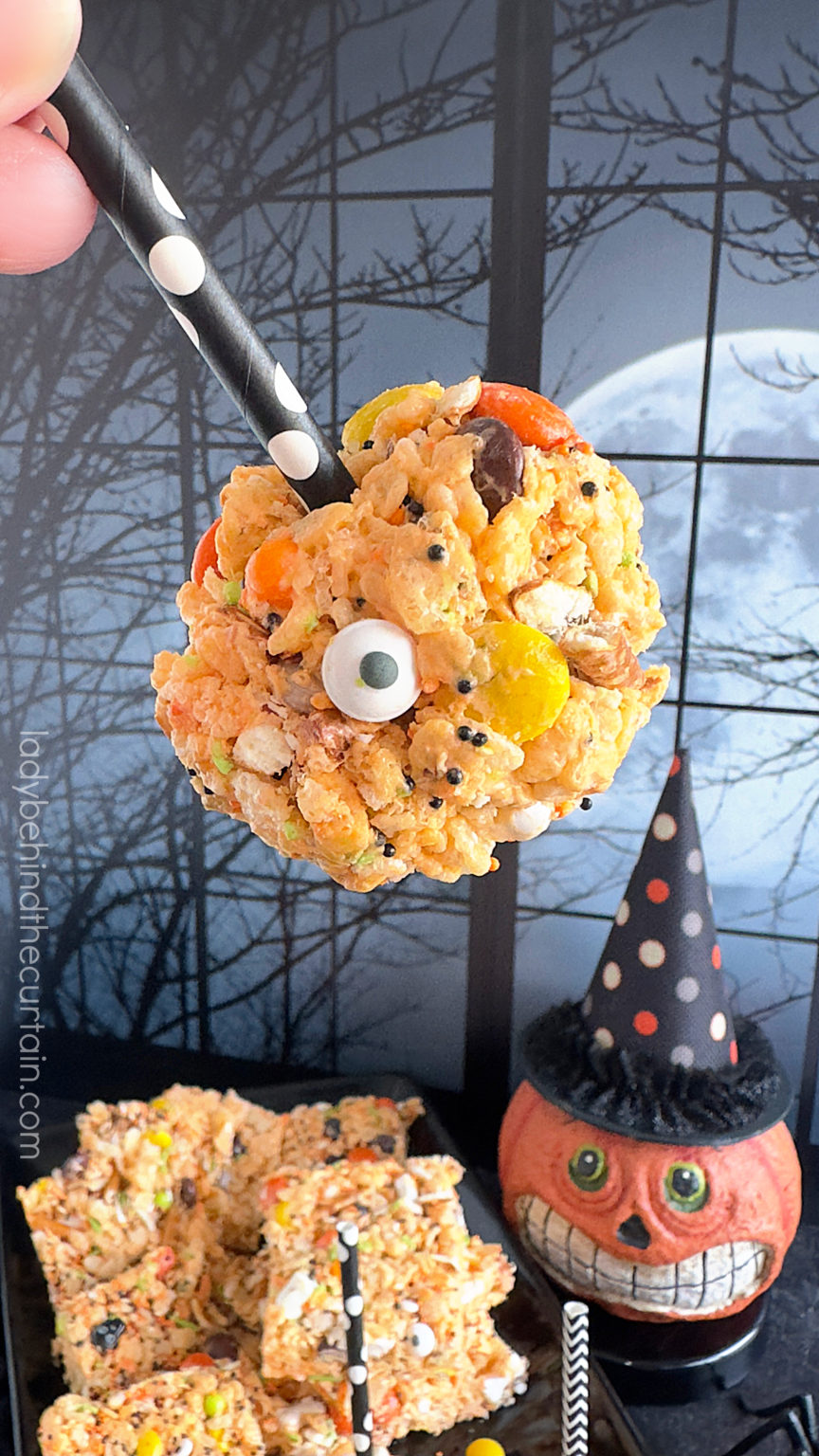 Halloween Rice Krispy Treat Pops
