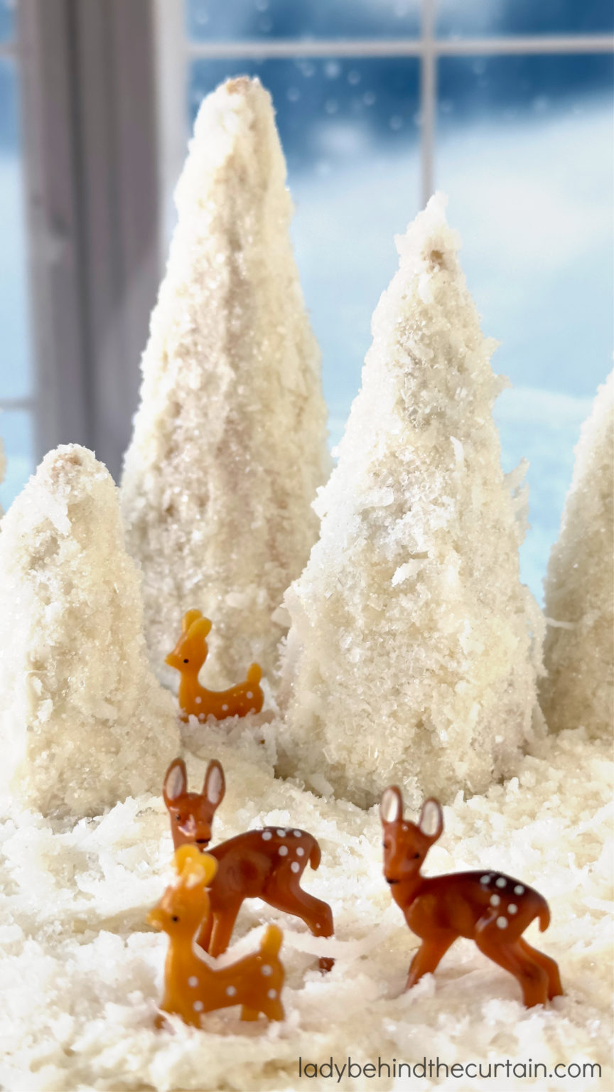 Three Easy to Make Edible Holiday Cake Decorations