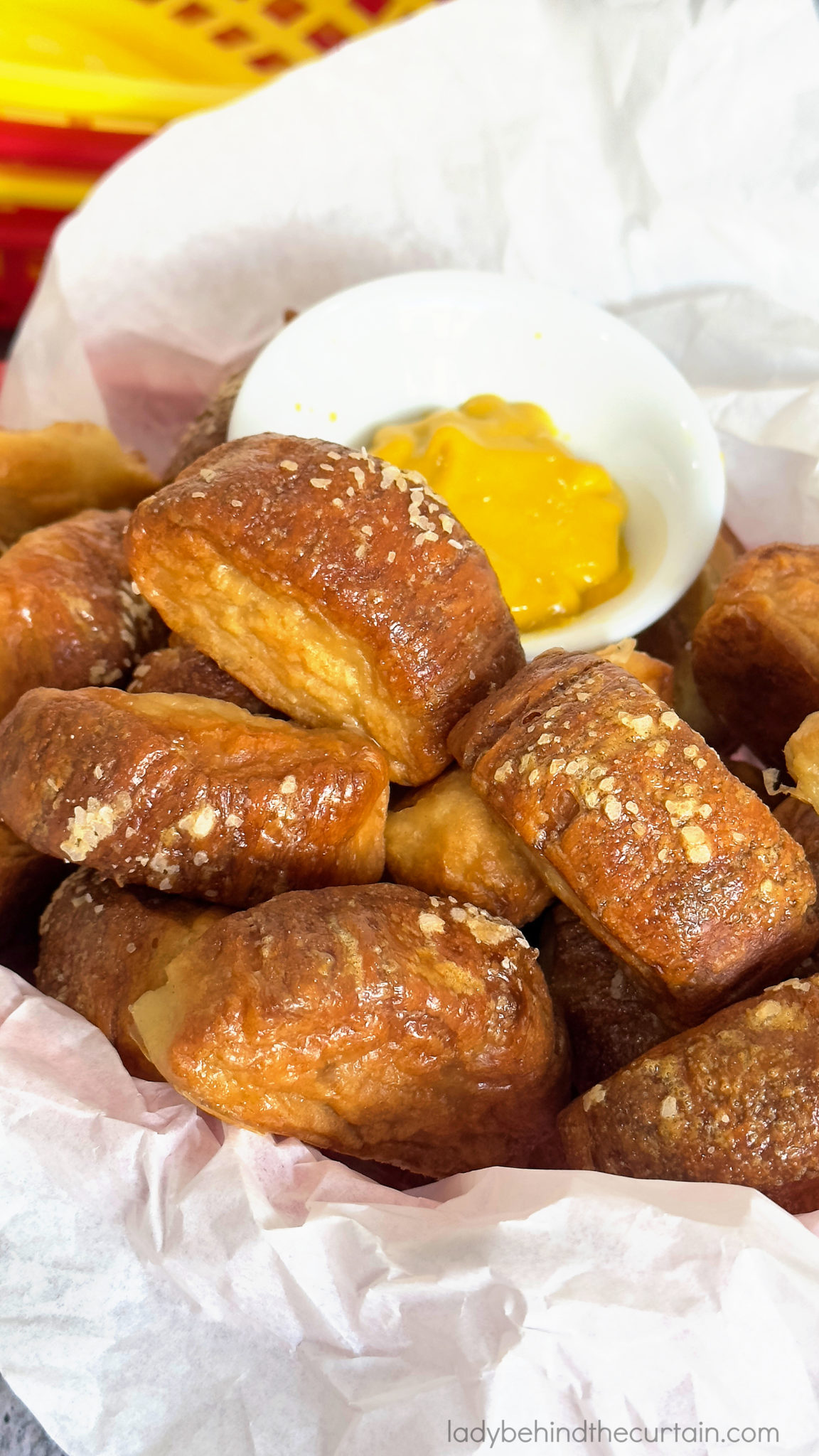 Homemade Pretzel Bites: The Perfect Movie Night or Game Day Snack
