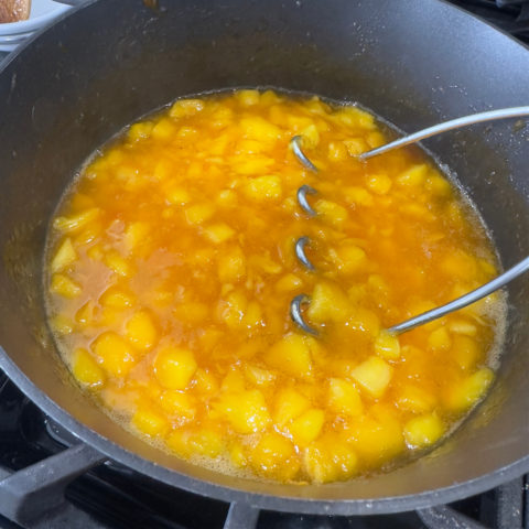 Homemade Spicy Mango Sauce