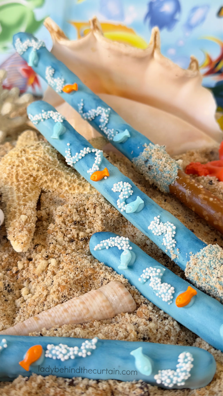 Under the Sea Decorated Pretzel Rods