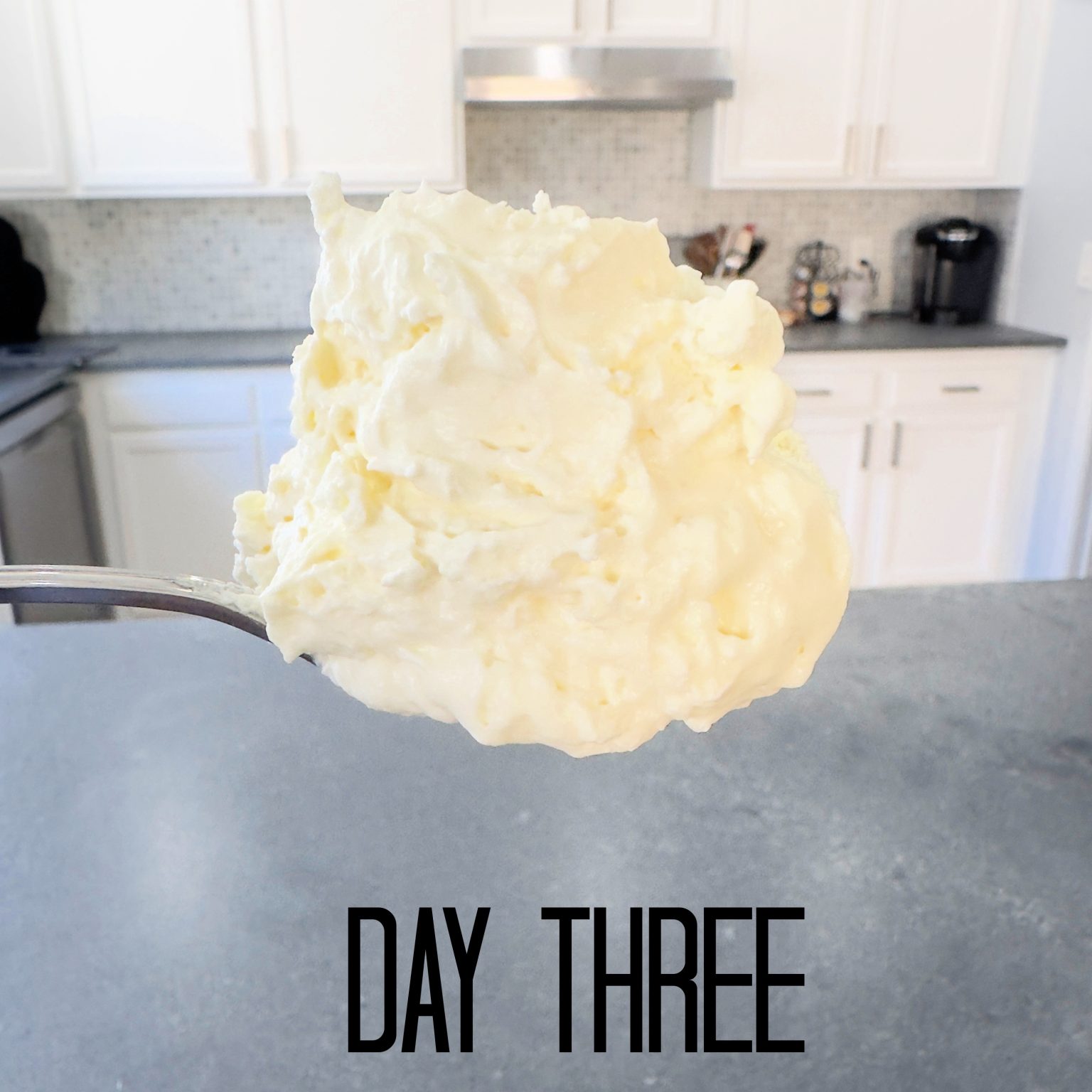 Stabilized Whipped Cream Frosting with Vanilla Pudding Mix
